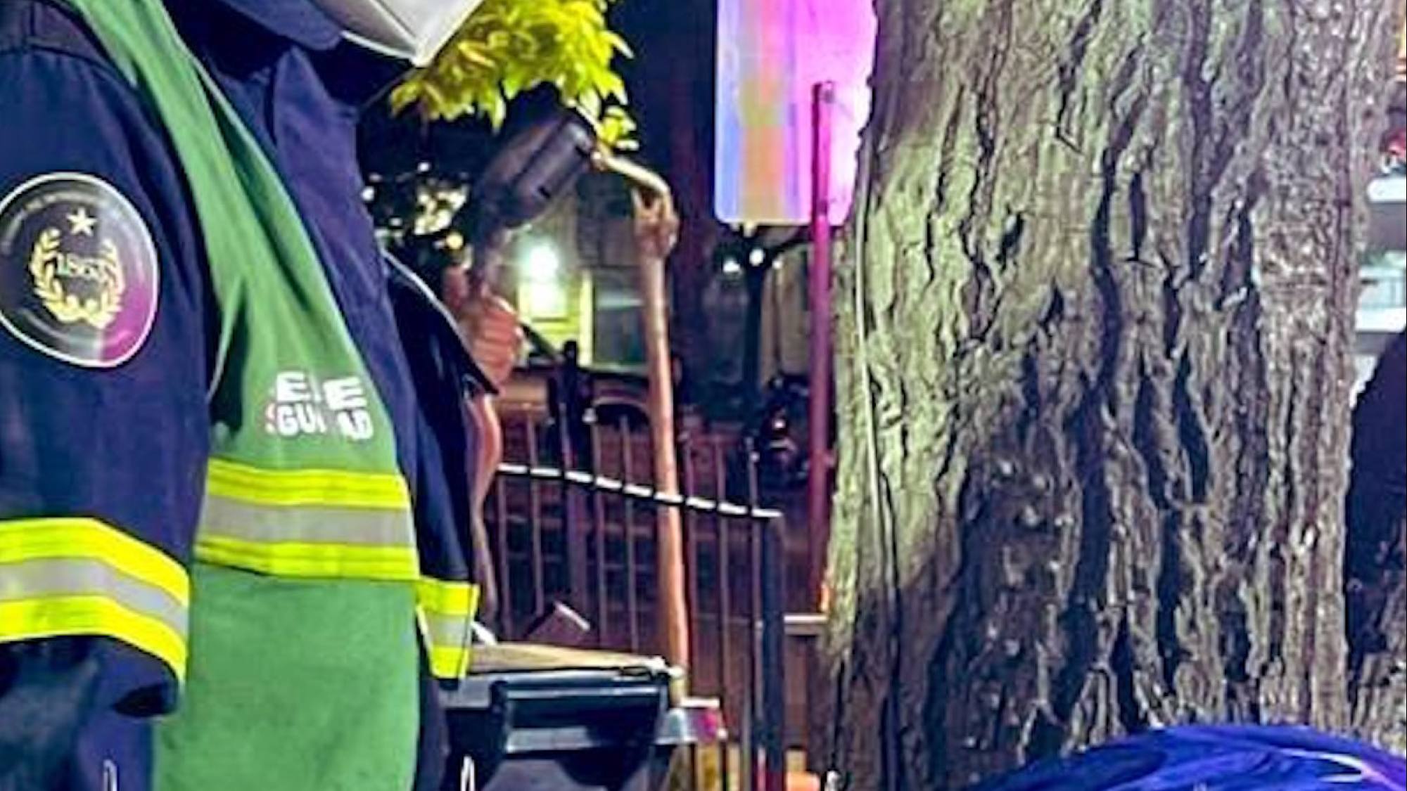 Hombre terminó empalado en una reja en Vitacura