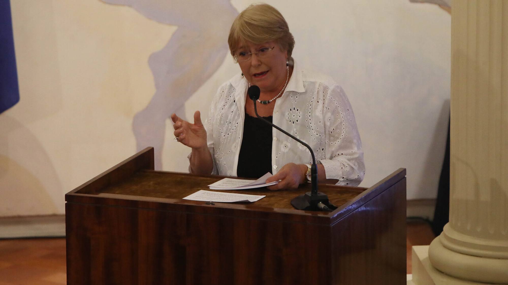 Michelle Bachelet en conmemoración del fallecimiento de su padre