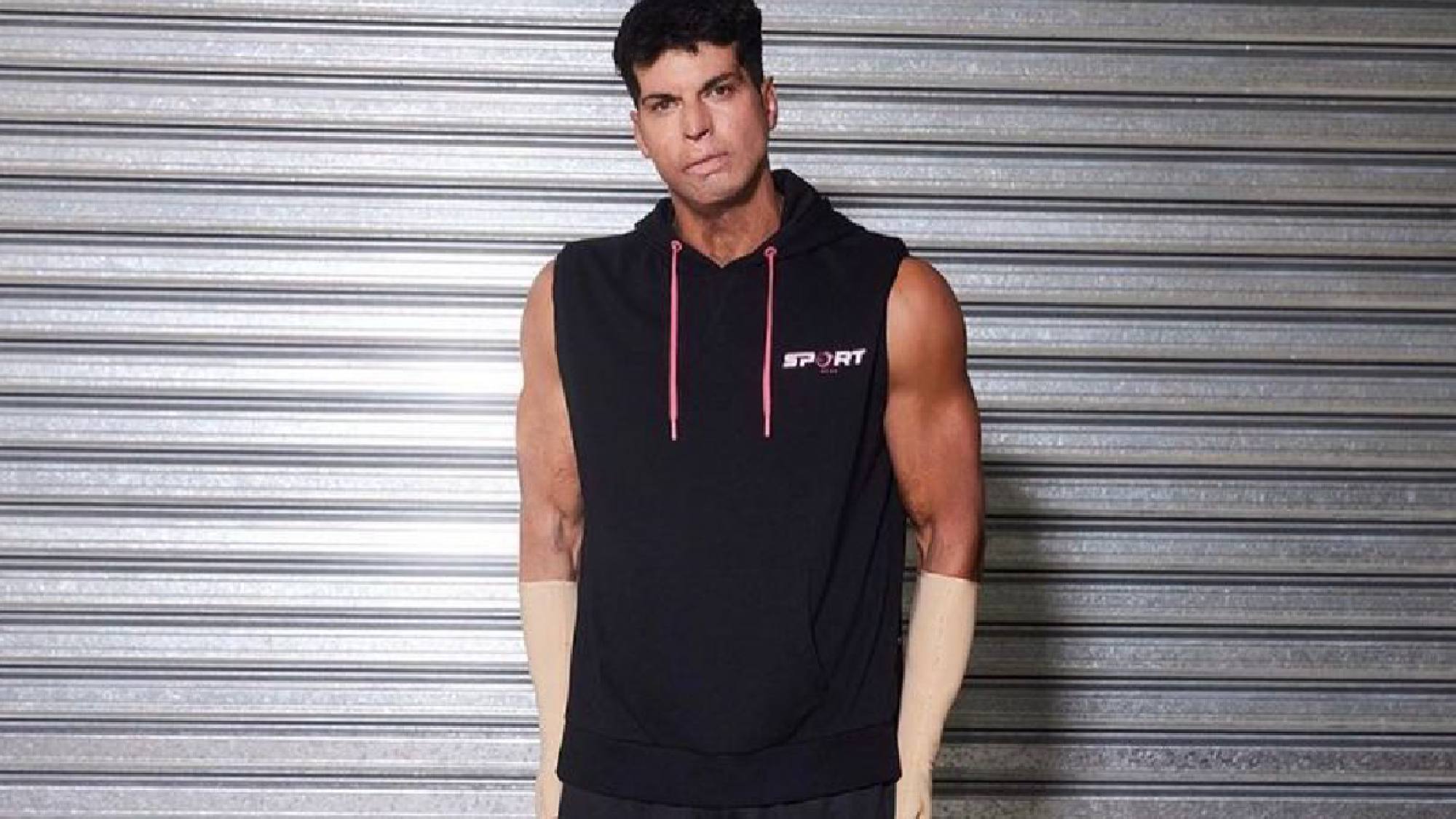 Ignacio Lastra sorprende a las redes sociales con su nueva polola