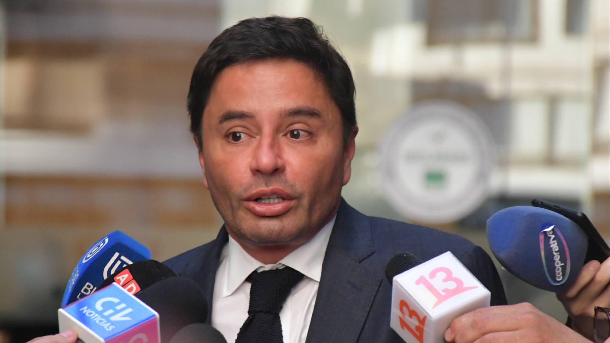 Rodolfo Carter en problemas: se le acusa de abandono de deberes