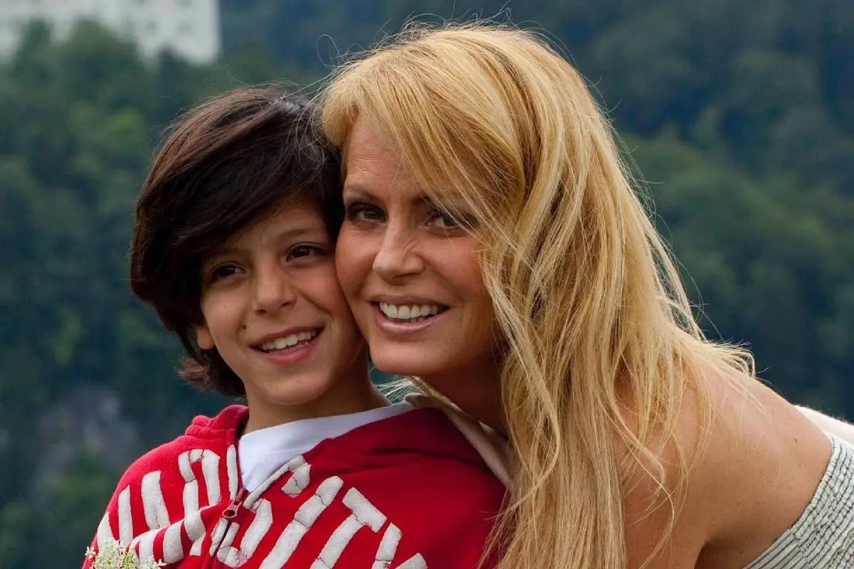 Cecilia Bolocco publicó emotivo mensaje a su hijo Máximo