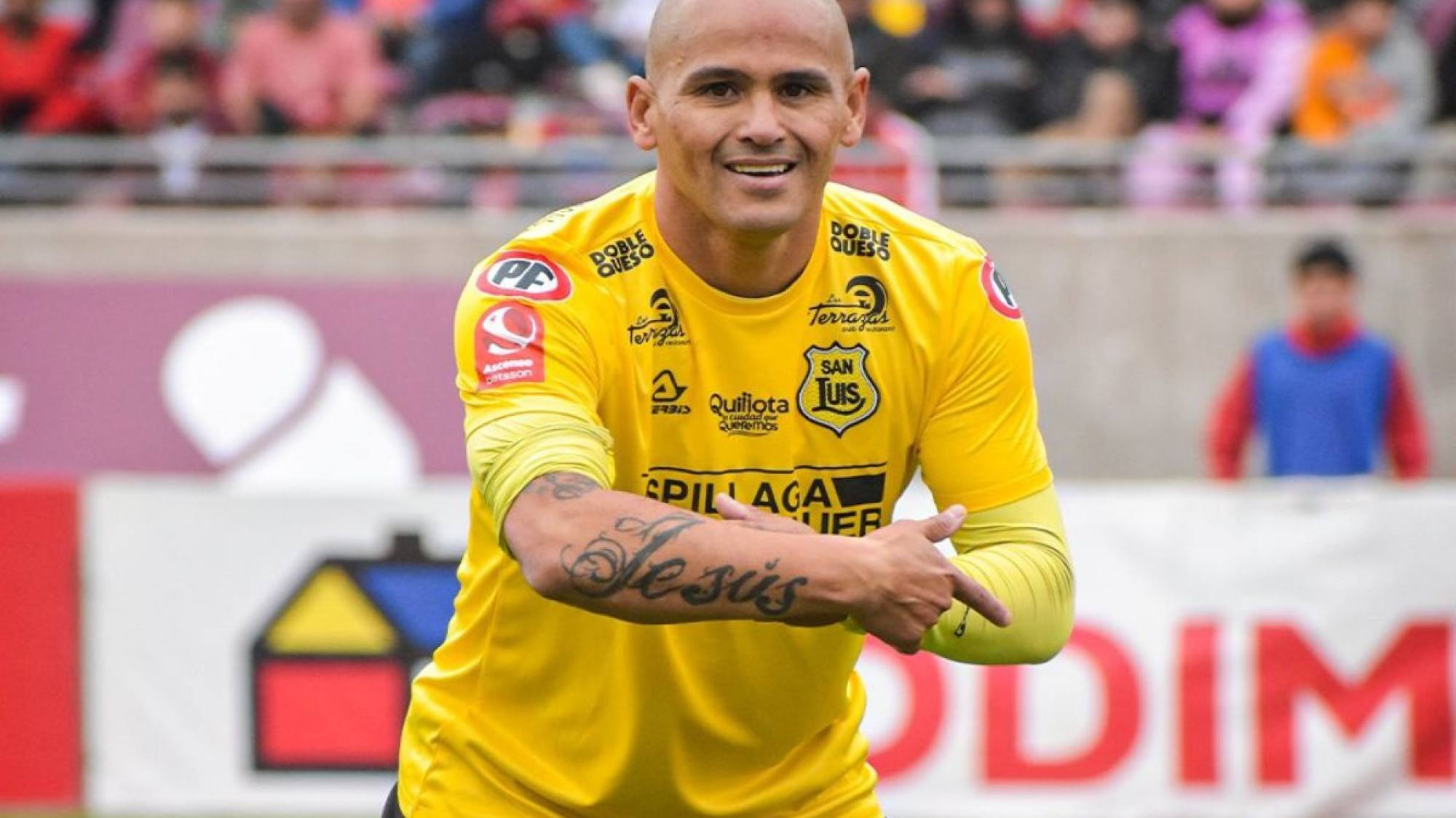 Recuerdan noble gesto de Humberto Suazo en México