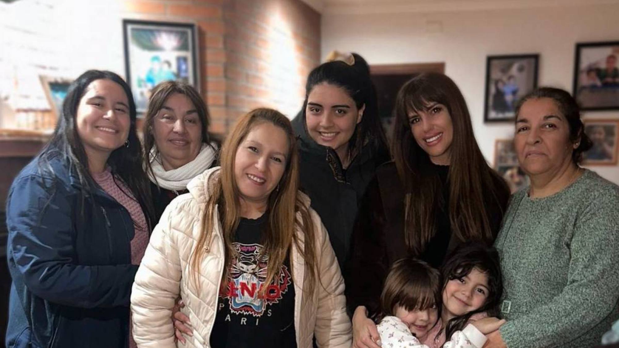 Gala Caldirola a núcleo de Mauricio Isla: "Gracias por darme una familia"