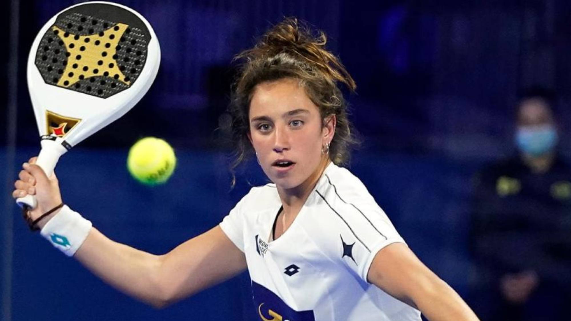 Hija de Vasco Moulián lanza la primer "Expo Pádel Chile"