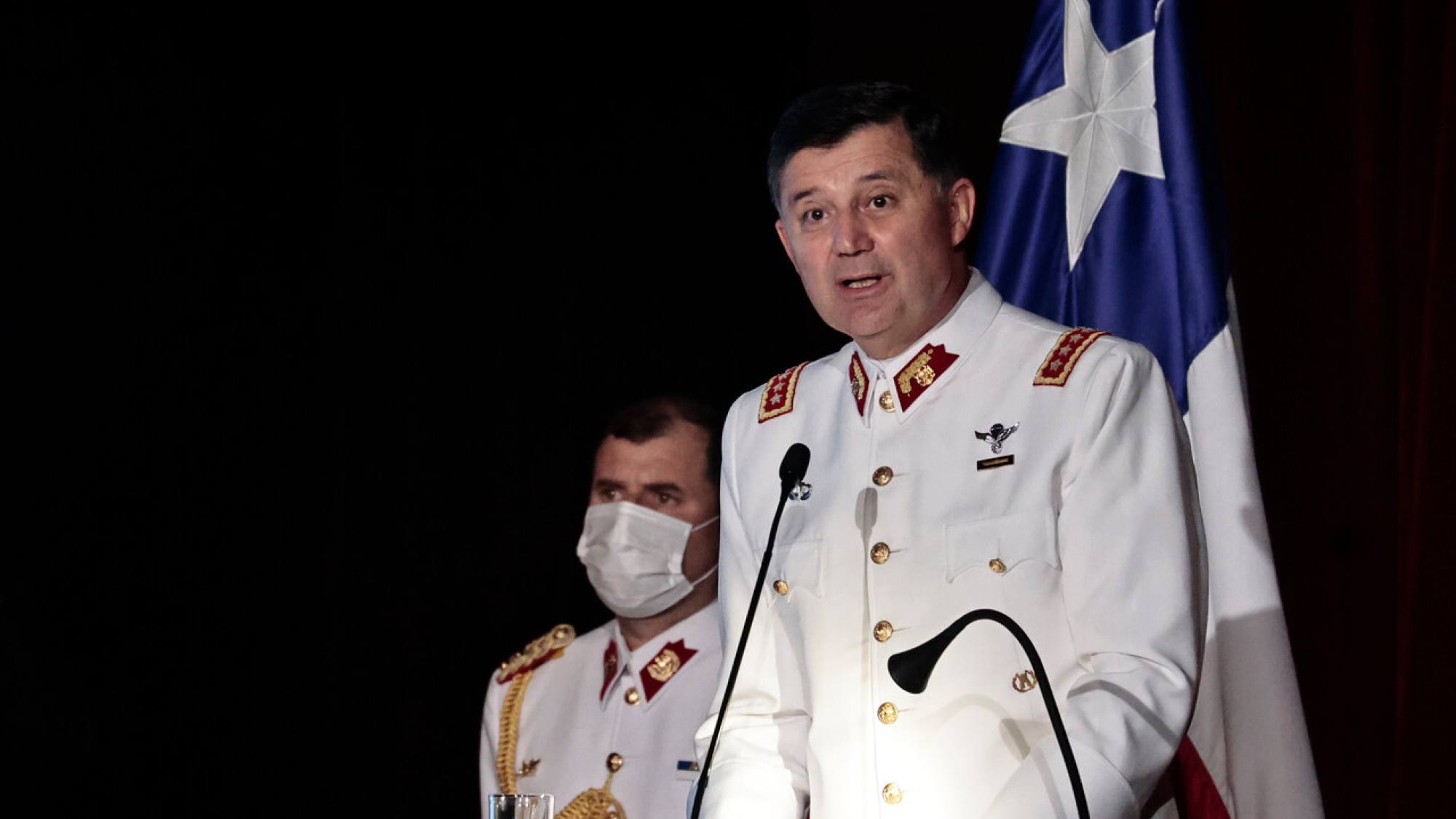 Brutal agresión contra general Martínez en Las Condes