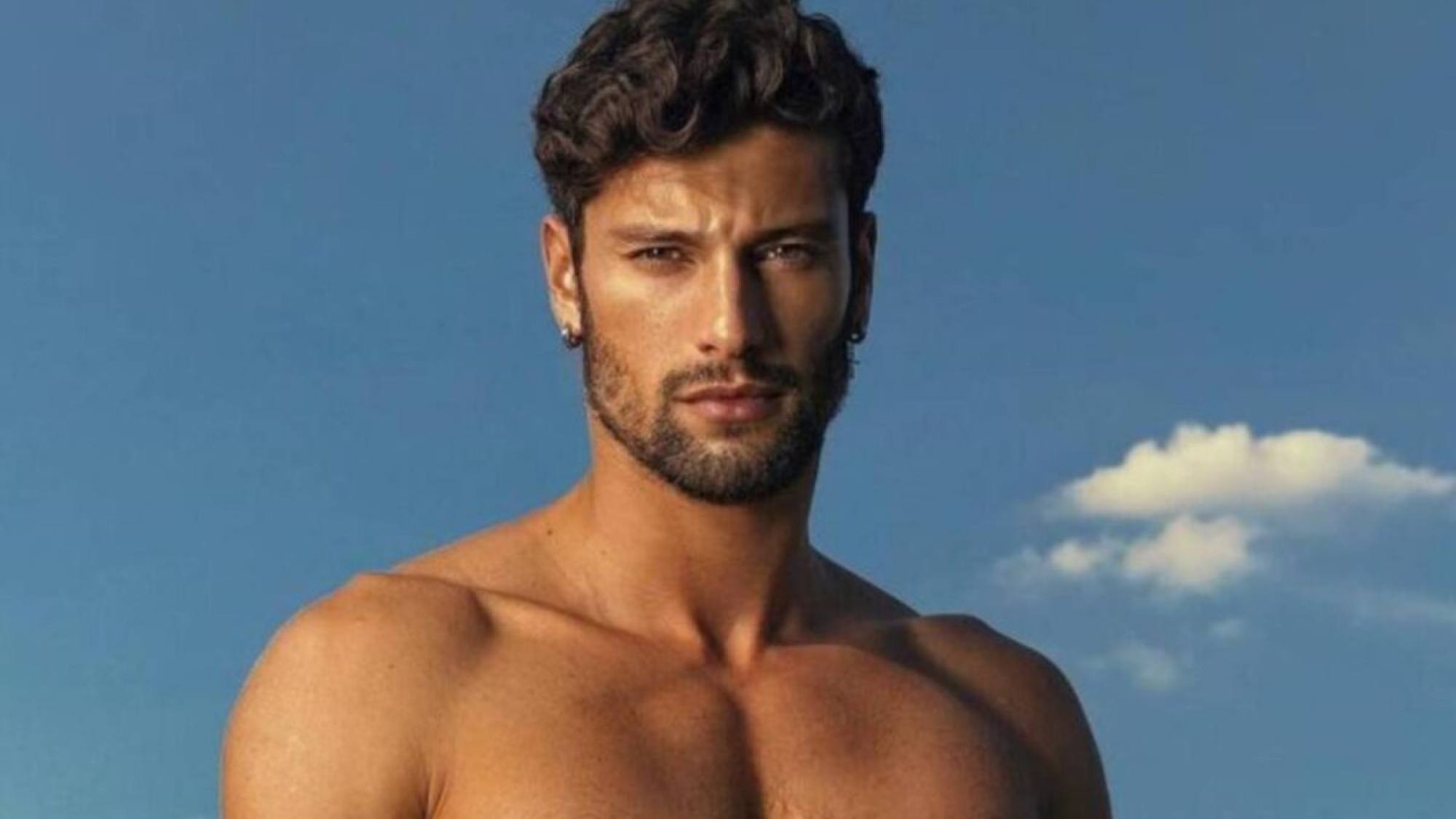 Jonathan Mujica tendría una relación fuera de "Tierra Brava"