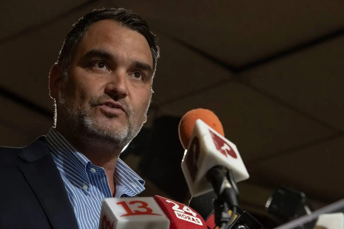Javier Macaya respondió a las críticas tras denuncias de abuso