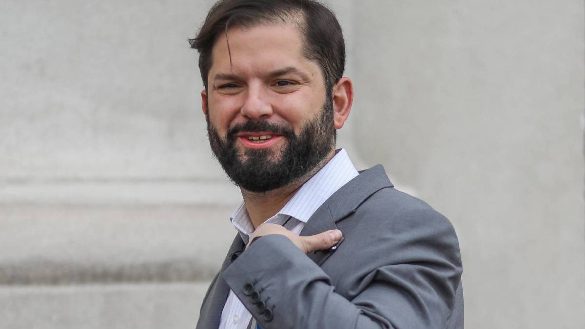 "A comer completos": Gabriel Boric protagonizó divertido momento