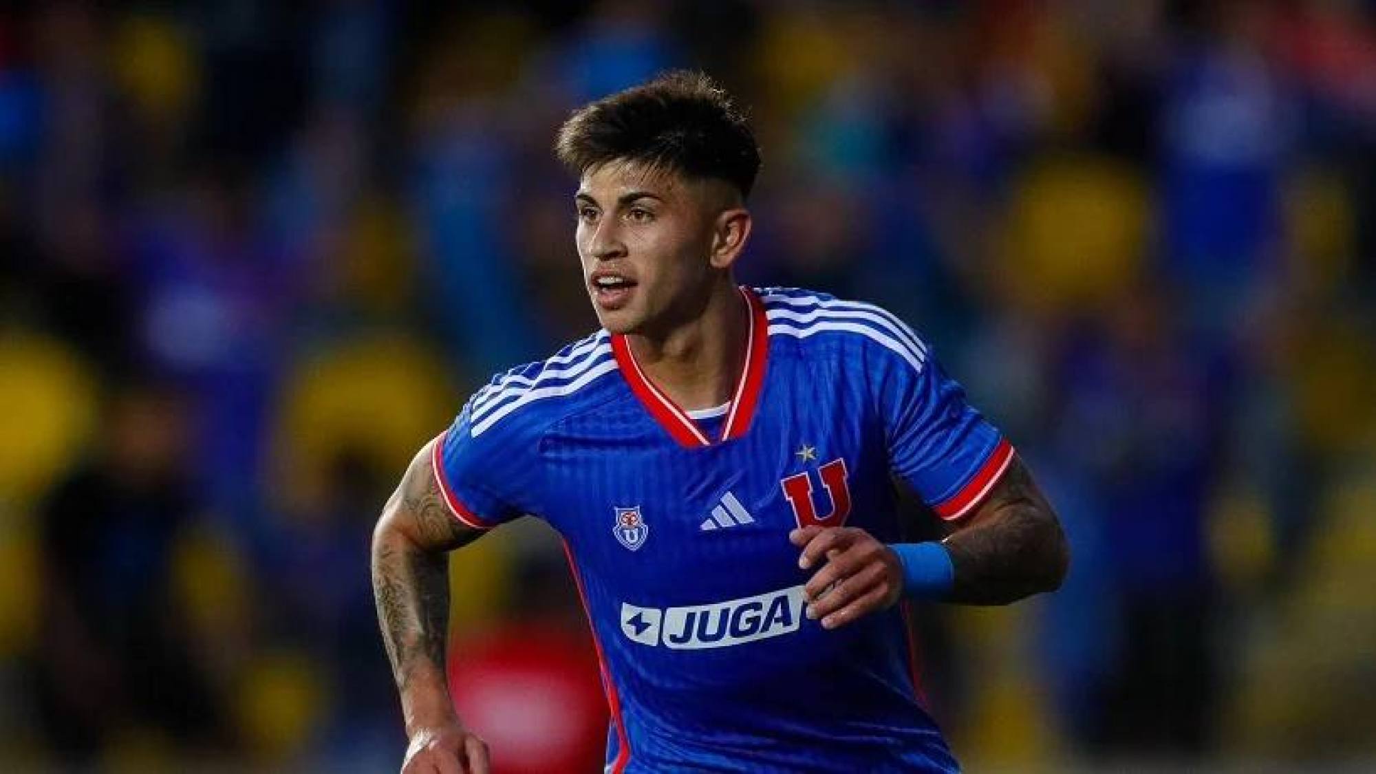 Entre el reggaeton y el fútbol: Maximiliano Guerrero se luce como ...