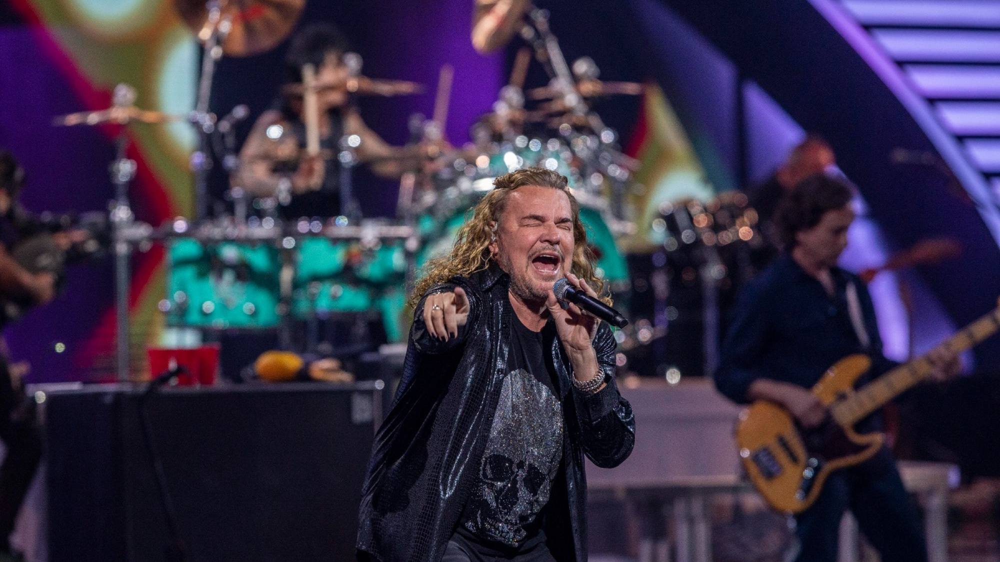 "Que se vayan a la chinga... con el tiempo": El enojo de Fher con la ...