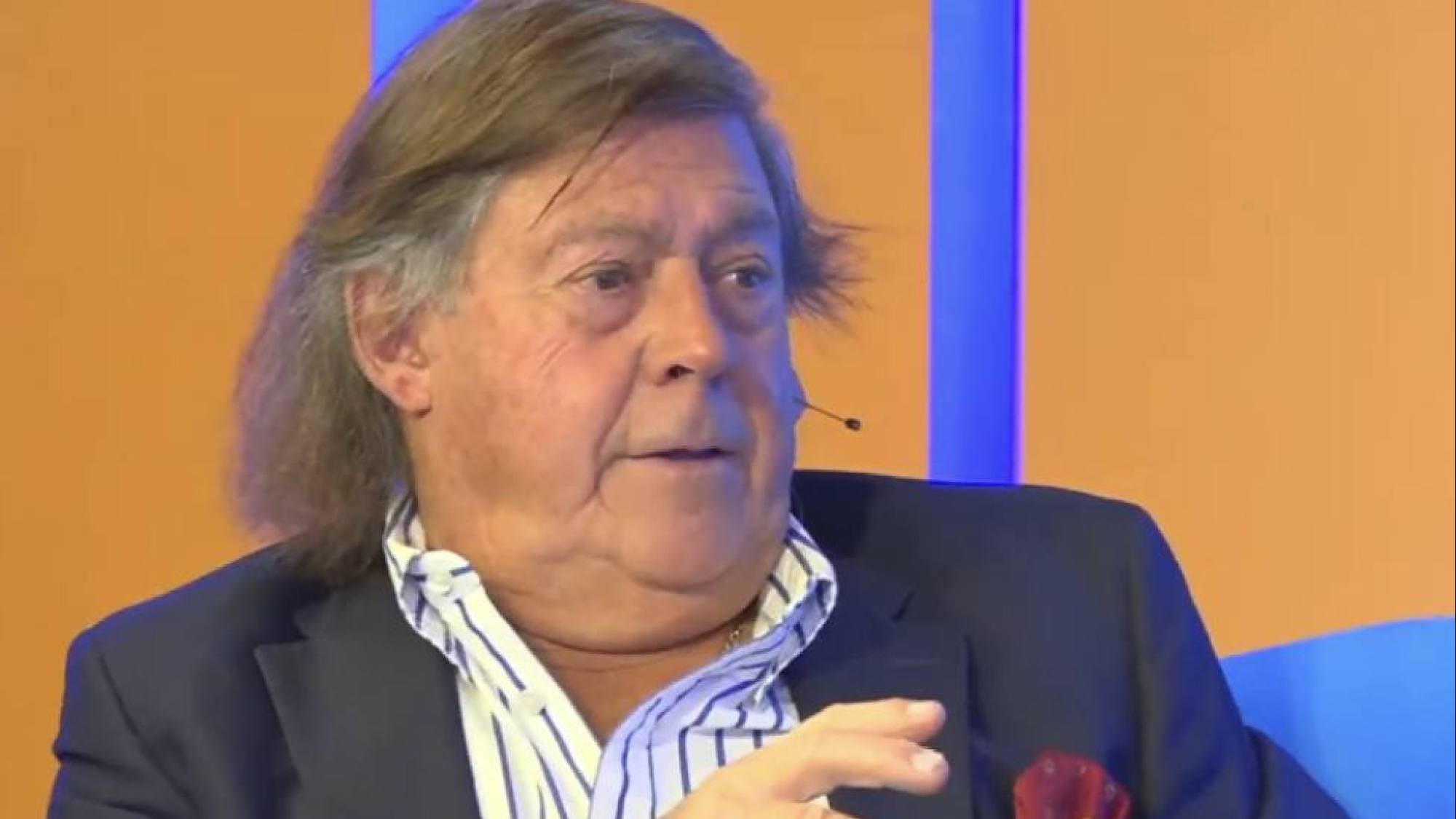 Emeterio Ureta presentó polola joven a sus 78 años