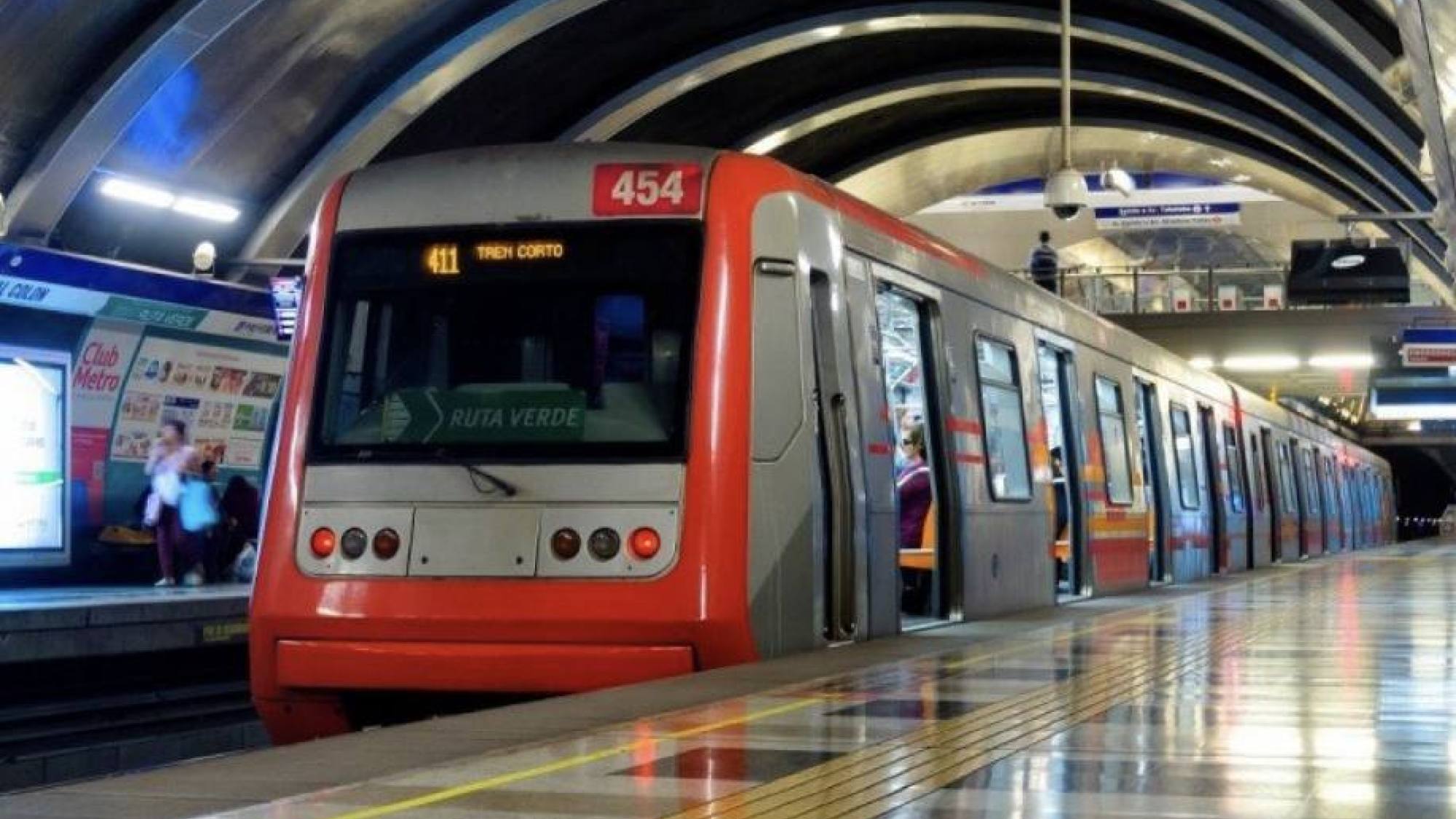 Metro informa de 7 estaciones cerradas en Línea 5