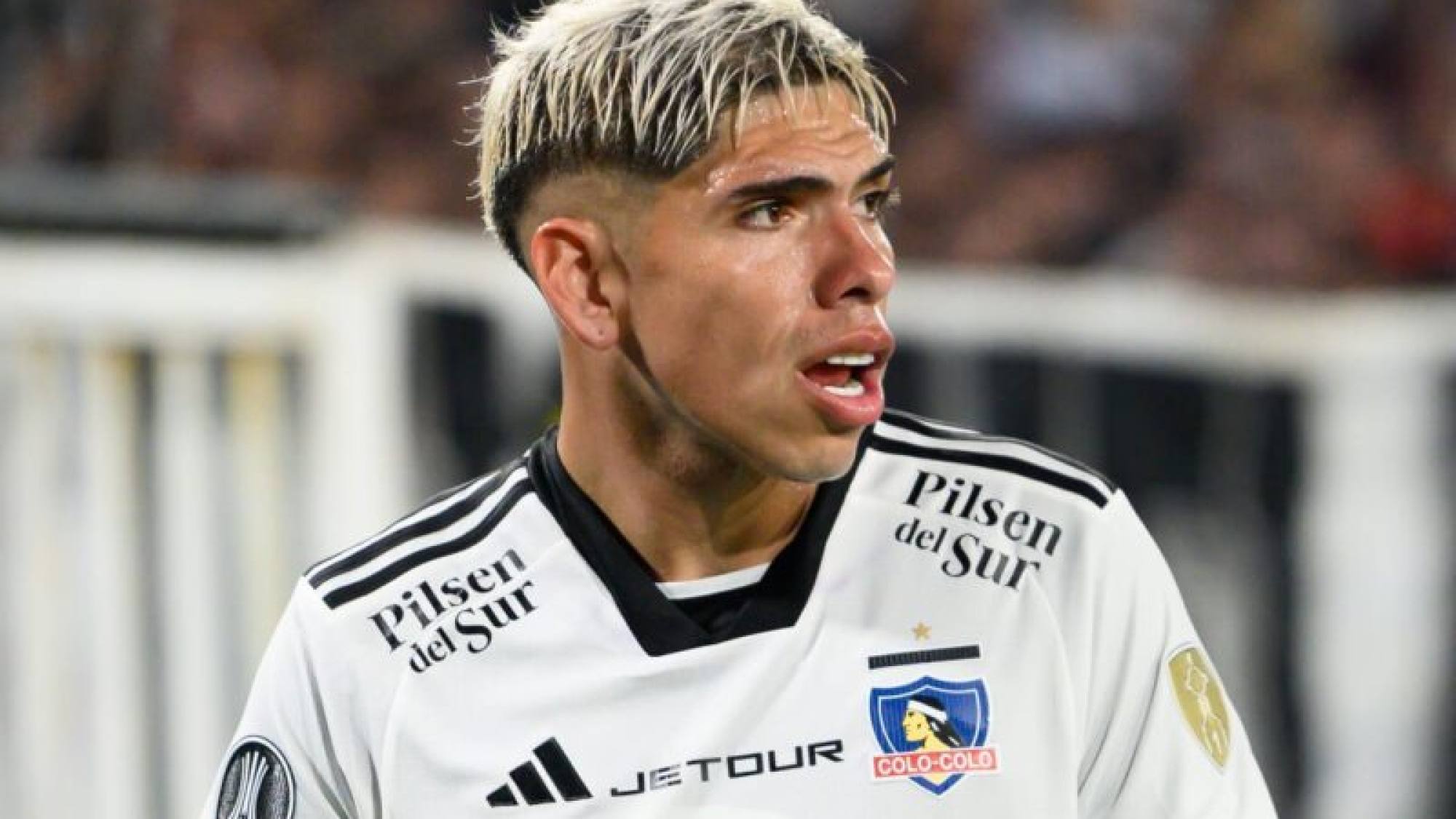 Se supo todo: Colo Colo aclaró la "rebeldía" de Carlos Palacios