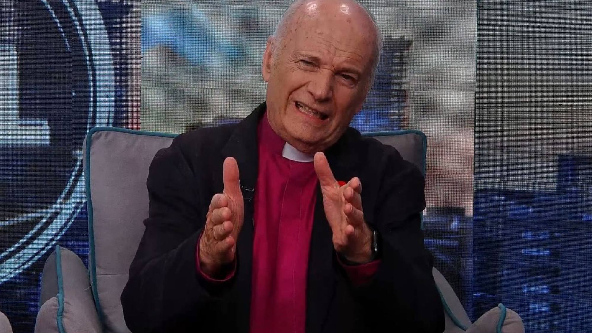 Alfred Cooper, el pastor que convirtió a Vasco Moulian