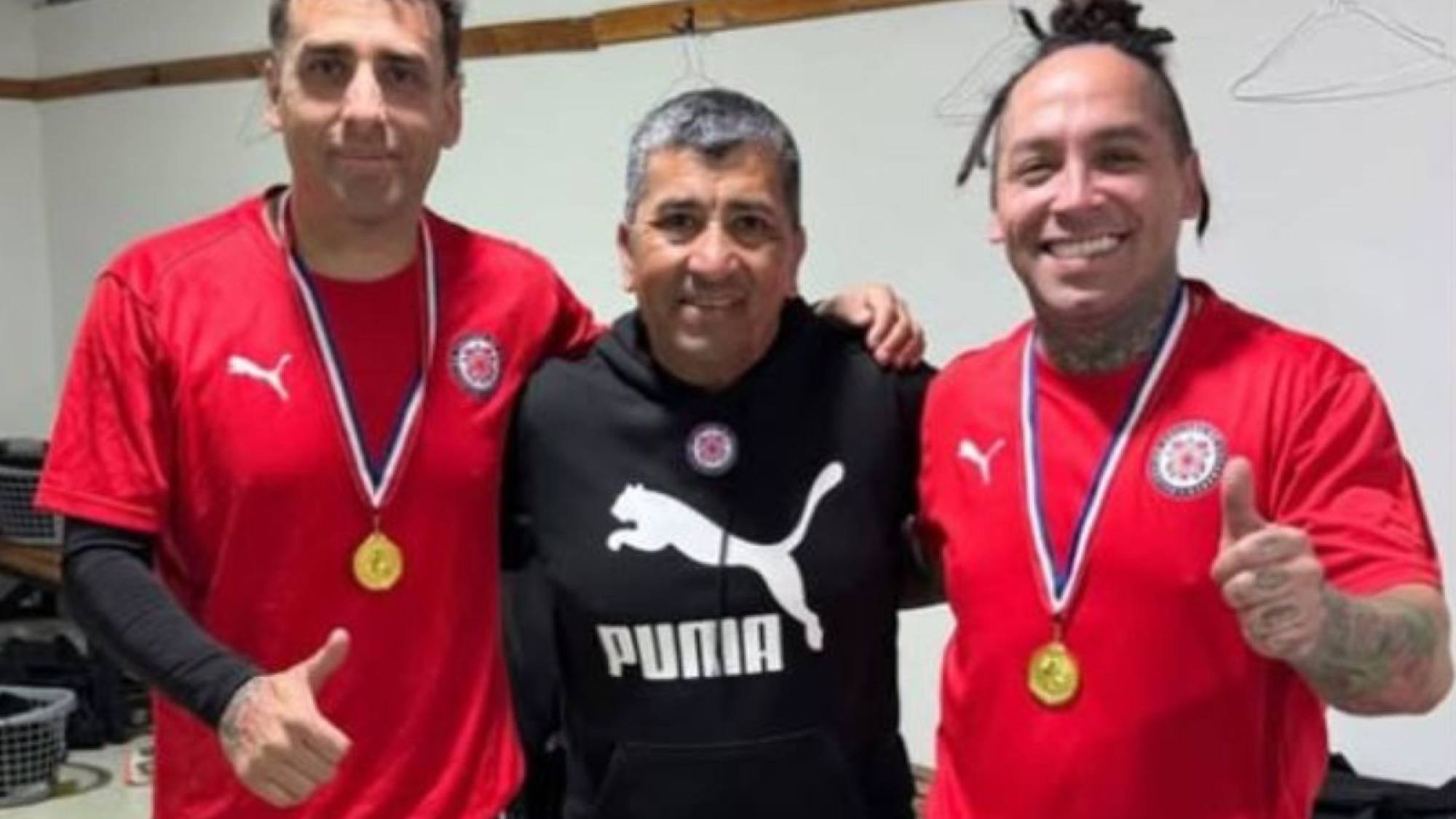 "Bodoque" y el "Cebolla" debutaron como futbolistas