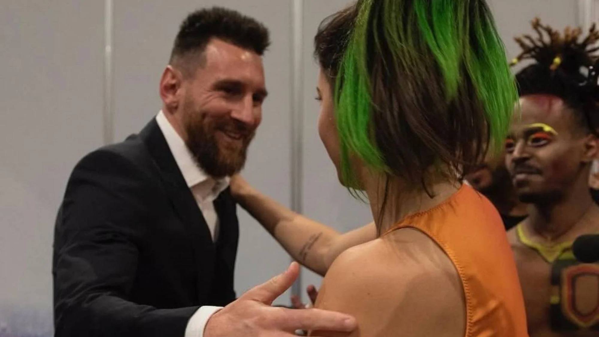 Querida jugadora chilena tuvo especial encuentro con Messi