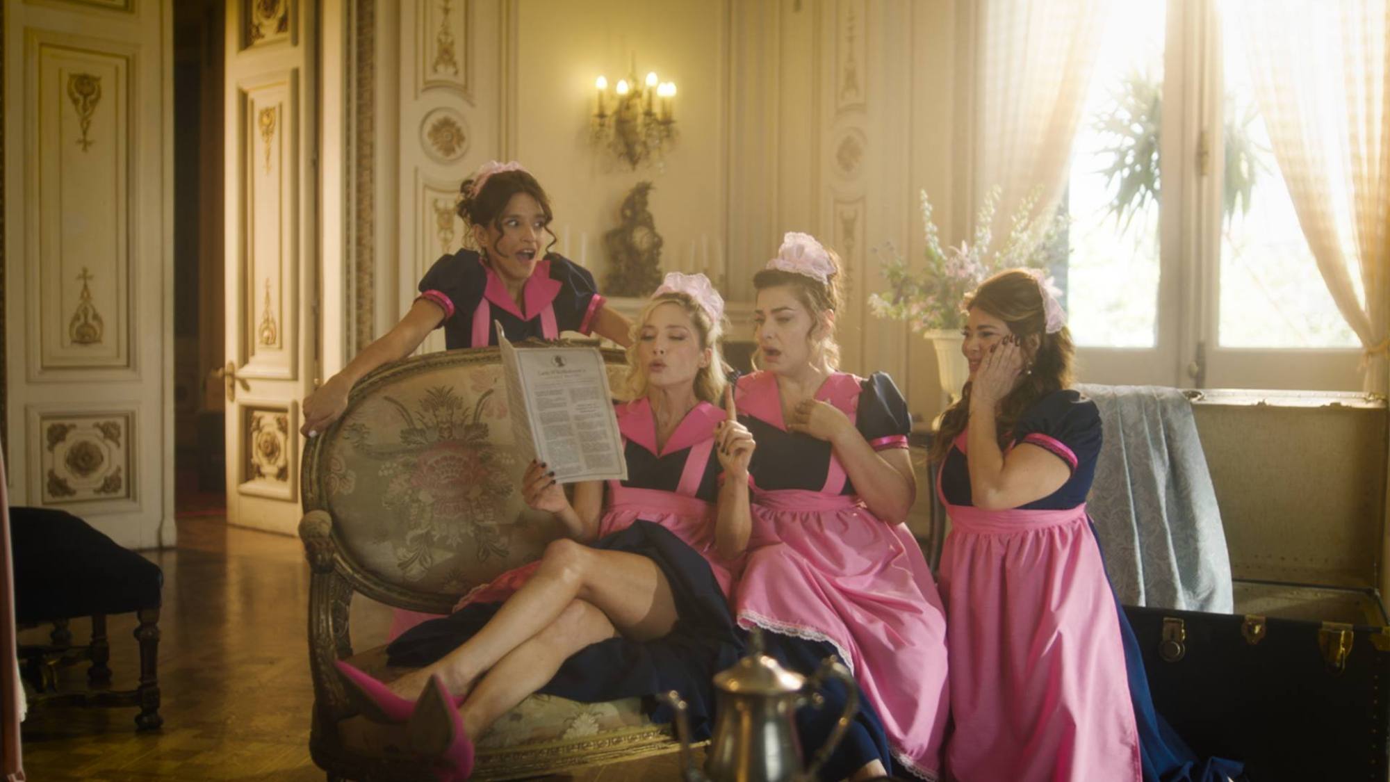 Actrices de Brujas se reunieron para spot de Bridgerton